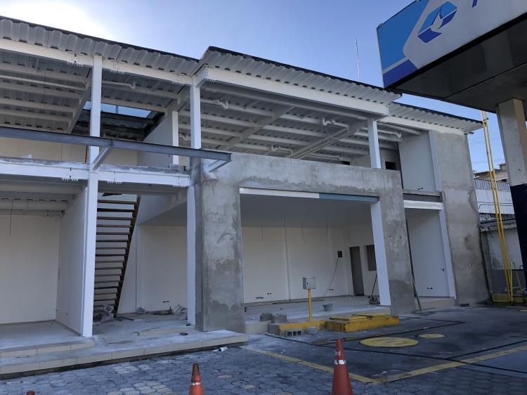 Diseño, fabricación y montaje de galpones industriales 34 - Cymelectro